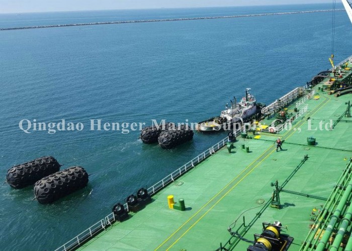 Offshore Floating Inflatable Dock Fenders, กันชน Dock Bumper สำหรับเรือ ...